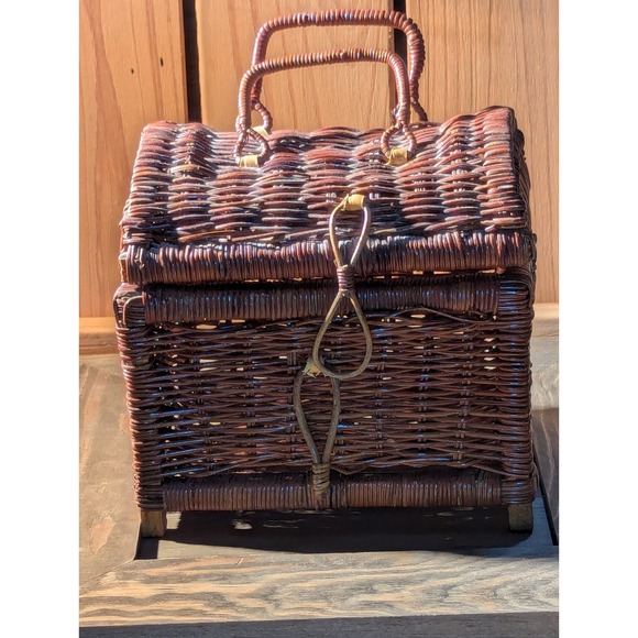 Accents | Vintage Wicker Hinged Lid Trinket Box Treasure Chest Basket ...